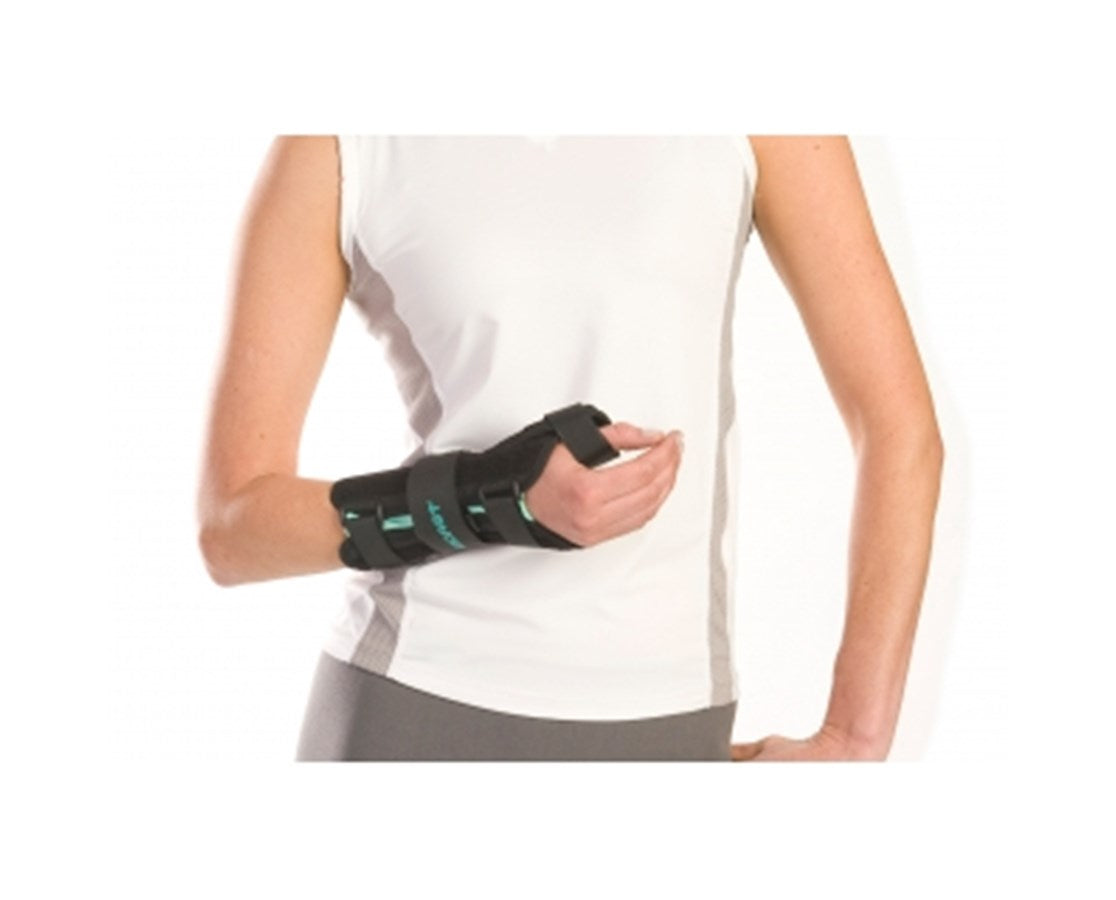 Aircast A2™ Wrist Brace - Save at — Tiger Medical